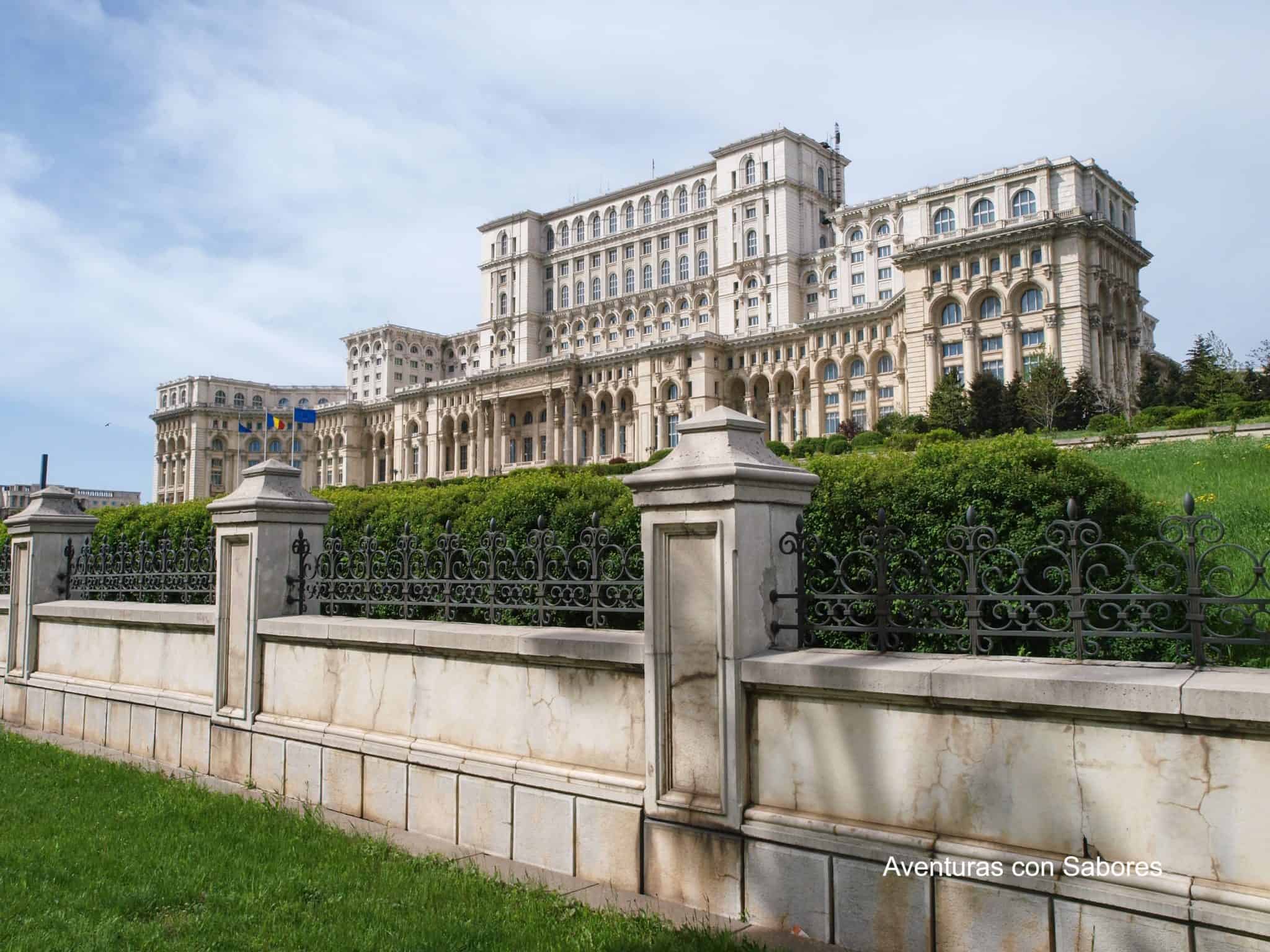 Palacio del Parlamento Rumano - Aventuras con Sabores